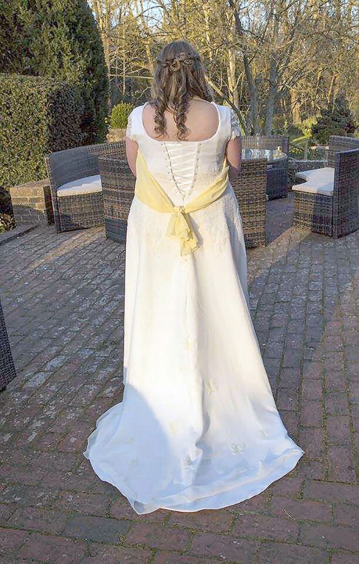Modest Guipure Lace Wedding Dress - Felicity Westmacott