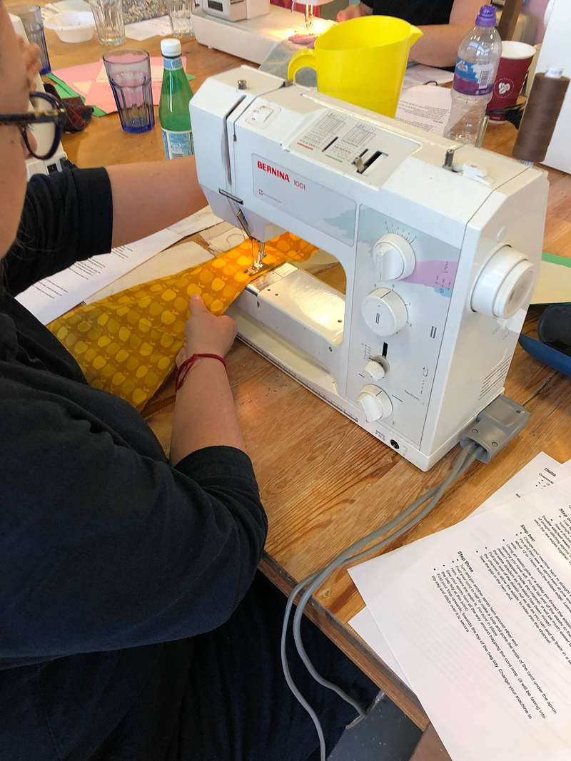 Sewing Machines for Beginners to Dressmaking - Felicity Westmacott